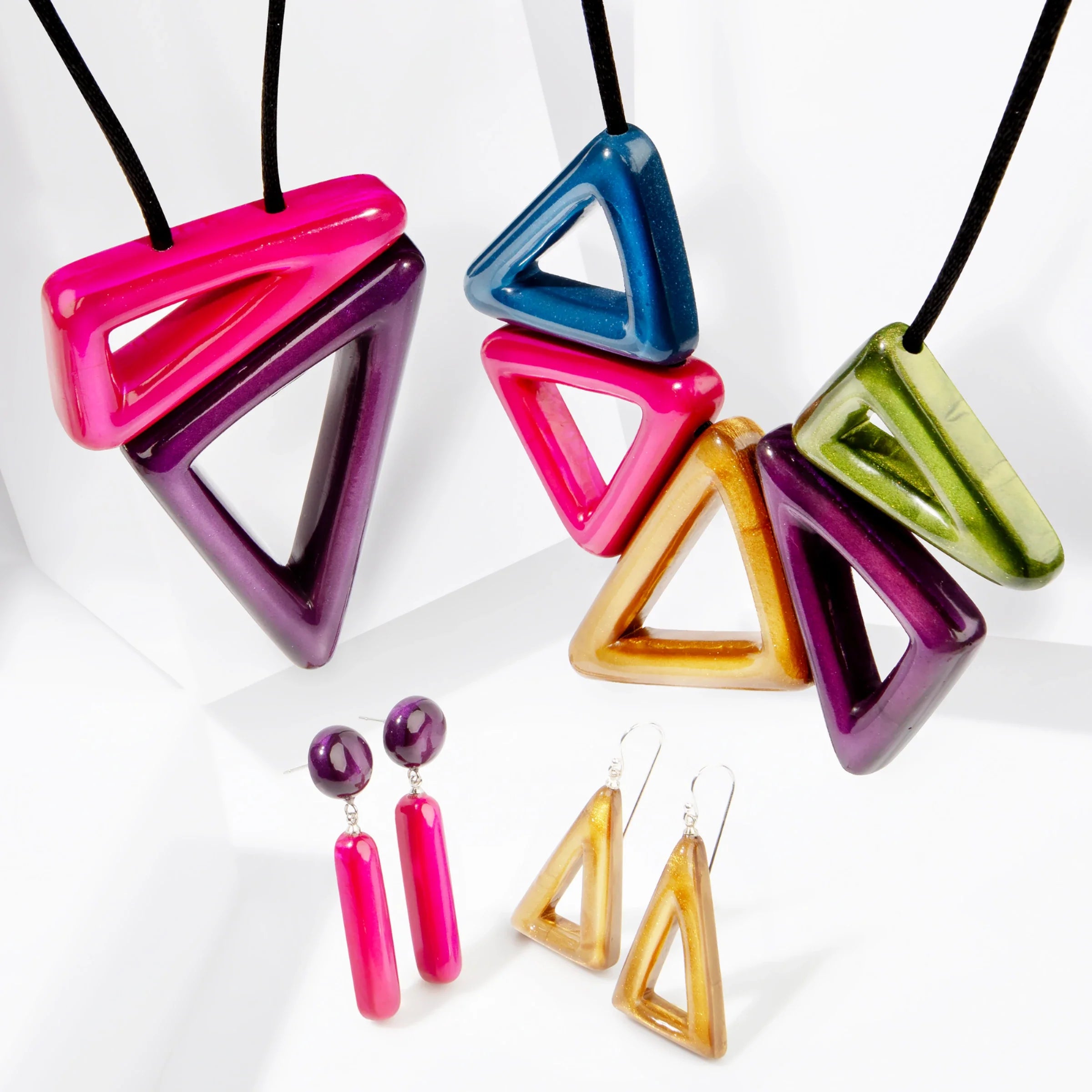 Tria FW25 – Sigal Distribution
